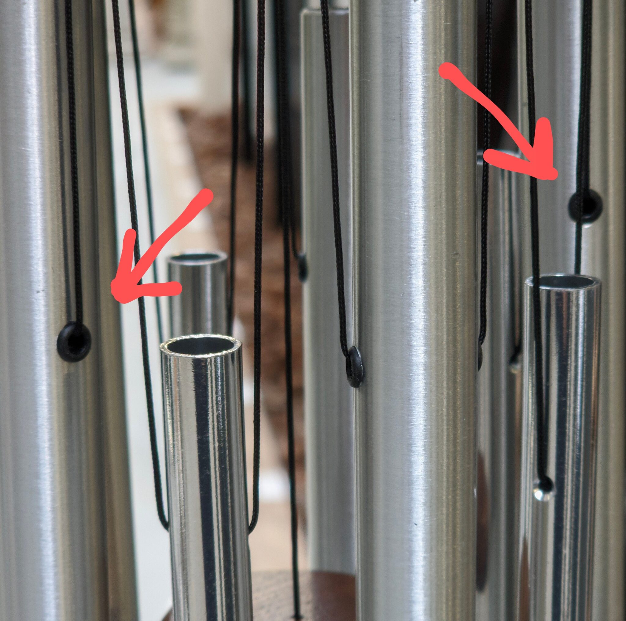 Wind chime Bells of Paradise bronze color XL 137cm - Eliassen.nl