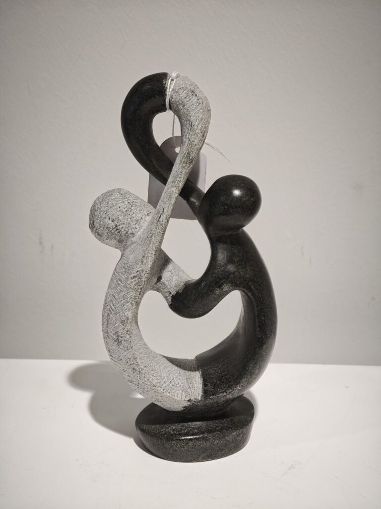 Other Statue Soapstone dancing love couple 20cm - Eliassen.nl