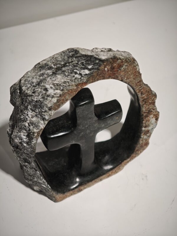 Other Statue Speksteen Cross in rough stone 13cm - Eliassen.nl